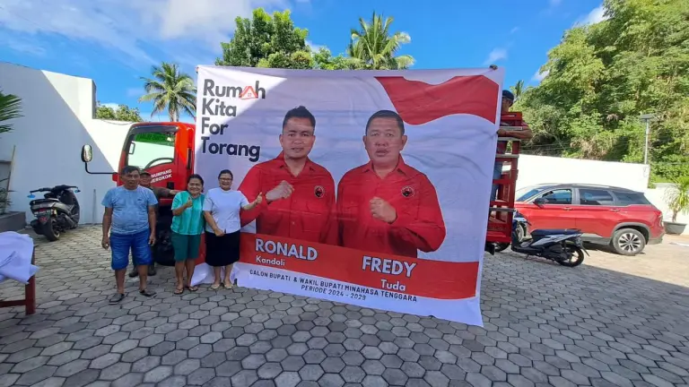 Siap Bertarung, Hari Ini 1000 Baliho Pasangan Ronald Kandoli Dan Fredi ...